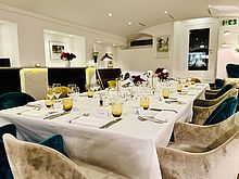 Cellar bar in Morges, offering aperitifs and wine tastings